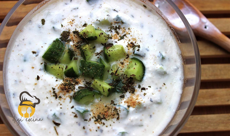 Receta Mast-o-khiar; Prepare pepino y yogur persa en 20 minutos | digi ...